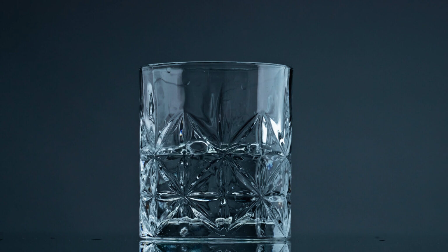 How Many Shots Are in 375 ml? A Guide to Drink Measurements - The ...