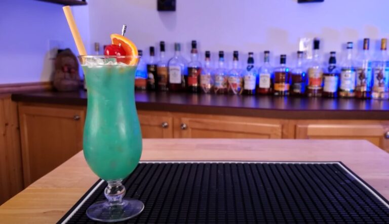Top 11 Ocean-Inspired Cocktails to Refresh Your Summer Evenings - The ...
