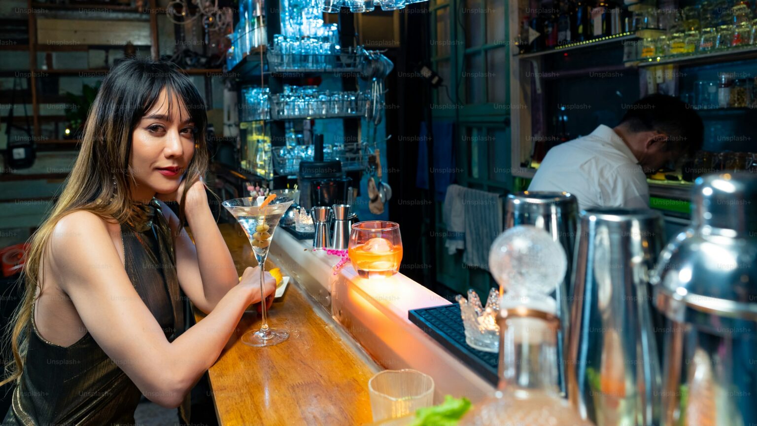 Bar Promotion Ideas That Bring More Guests Every Weekend - The Boston ...